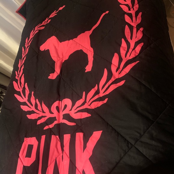 PINK Victoria's Secret | Bedding | Vs Pink Bedspread | Poshmark